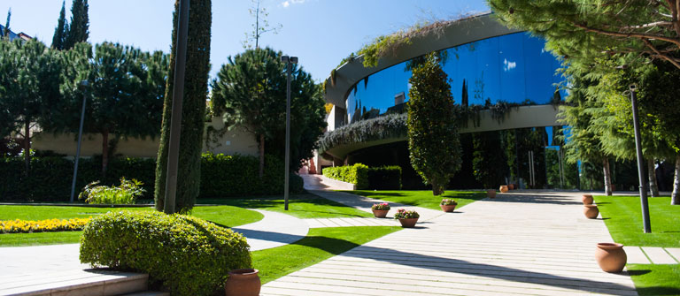 IESE Business School - University of Navarra | MBA Fair IESE Business School - University of Navarra | MBA Fair